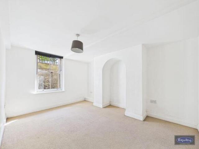 1 bedroom ground floor flat for rent in Star Hill, Rochester, ME1