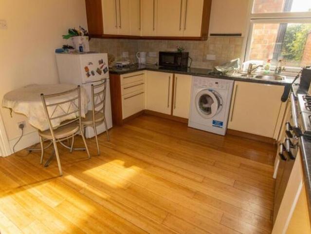 1 bedroom ground floor flat for rent in Sykefield Avenue, Leicester, LE3