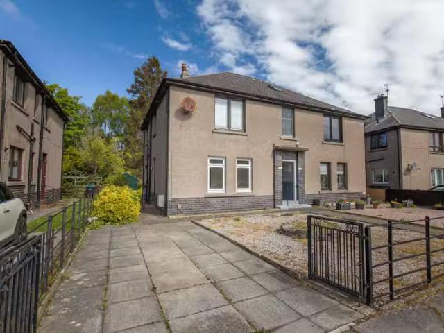 1 bedroom ground floor flat for rent in Ruthrieston Circle, Ab.