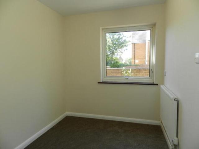 1 bedroom ground floor flat for rent in Wardington Court, Welford Road, Northampton, West Northamptonshire, NN2