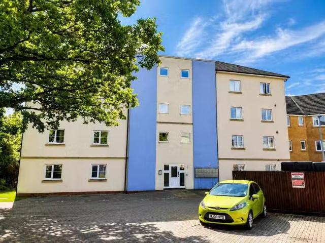 1 bedroom ground floor flat for rent in Whistle Road, Bristol.