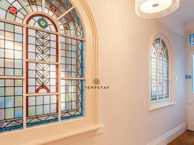 1 Bedroom Ground Floor Flat For Rent In Windsor, Berkshire