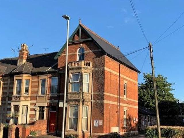 1 bedroom ground floor flat for rent in Taunton TA2