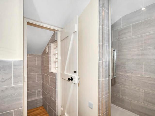 1 bedroom ground floor flat for rent in Tenterden, Kent TN30