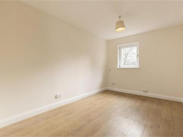 1 bedroom ground floor flat for sale in 113/1 Springfield, Edinburgh, EH6 5SD, EH6