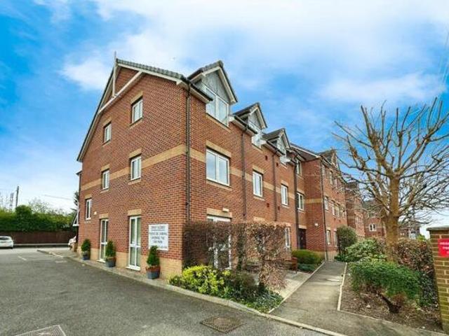 1 Bedroom Ground Floor Flat For Sale In Conrad Court Butts Road