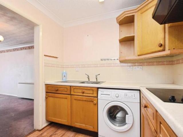1 bedroom ground floor flat for sale in Godfreys Mews, Chelmsford, CM2