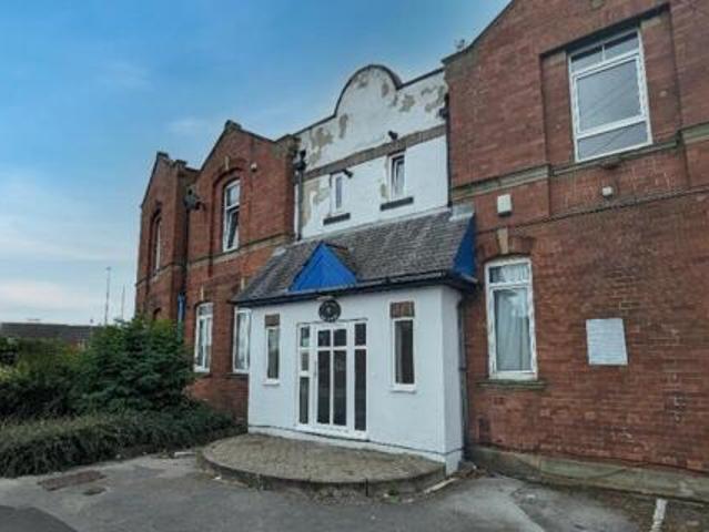 1 Bedroom Ground Floor Flat For Sale In Lingwell Park Court, North Lingwell Road