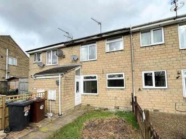 1 Bedroom Ground Floor Flat For Sale In Morley