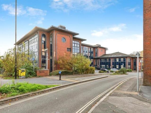 1 bedroom ground floor flat for sale in Millbrook Road East, Southampton, SO15