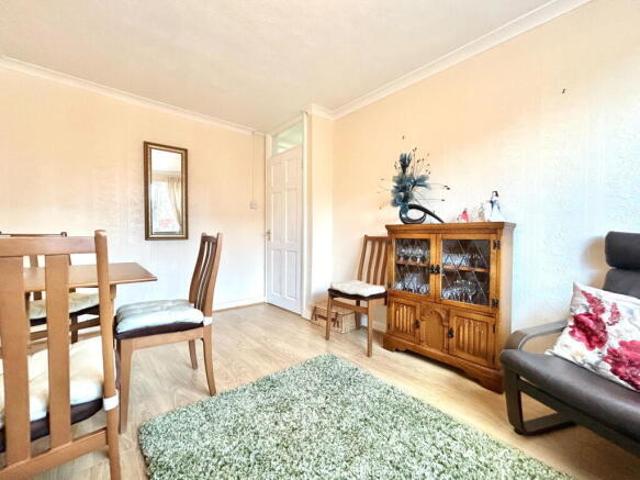 1 bedroom ground floor flat for sale in Newman Avenue, Lanesfield, WV4