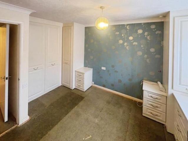 1 bedroom ground floor flat for sale in Sherwood Close, Southampton, SO16