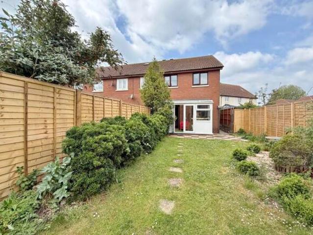 1 bedroom ground floor flat for sale in Stroudley Avenue, Drayton, Portsmouth, PO6