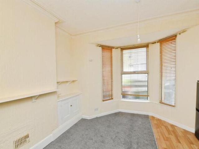 1 bedroom ground floor flat for sale in Sydney Street, Plymouth, PL1