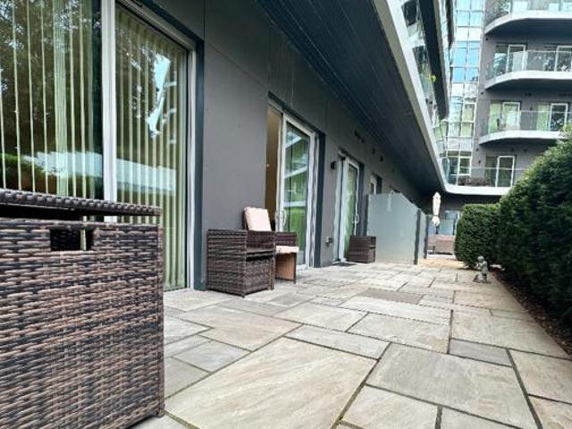 1 Bedroom Ground Floor Flat For Sale In Poole, Dorset