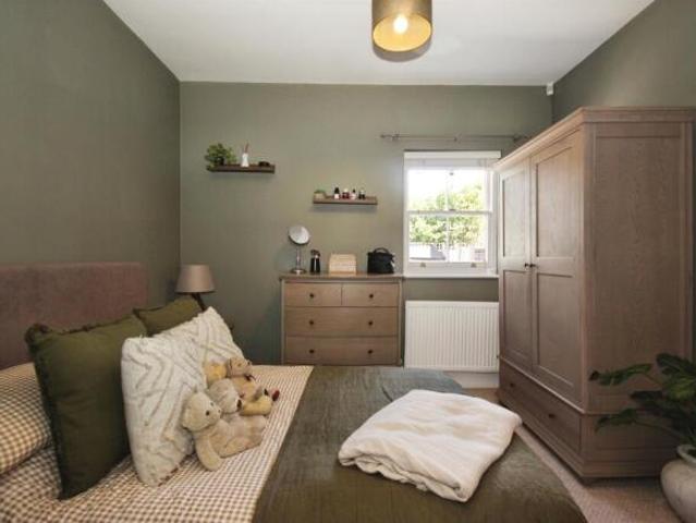 1 bedroom ground floor flat for sale in Warwick Place, Leamington Spa, CV32