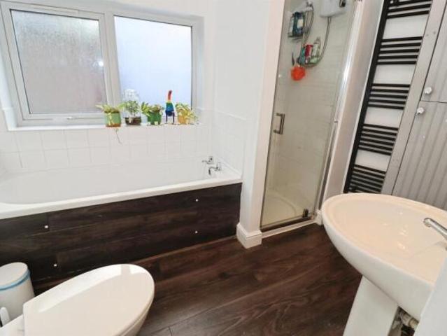 1 bedroom ground floor flat for sale in Whitehall Road, BRISTOL, BS5
