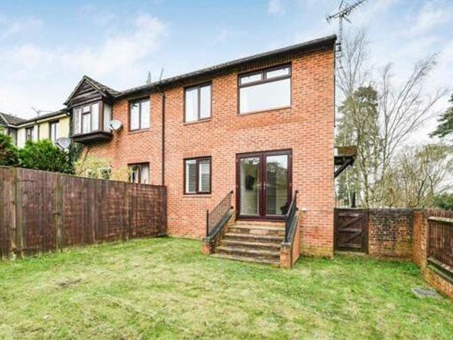 1 Bedroom Ground Floor Flat For Sale In Whitehill