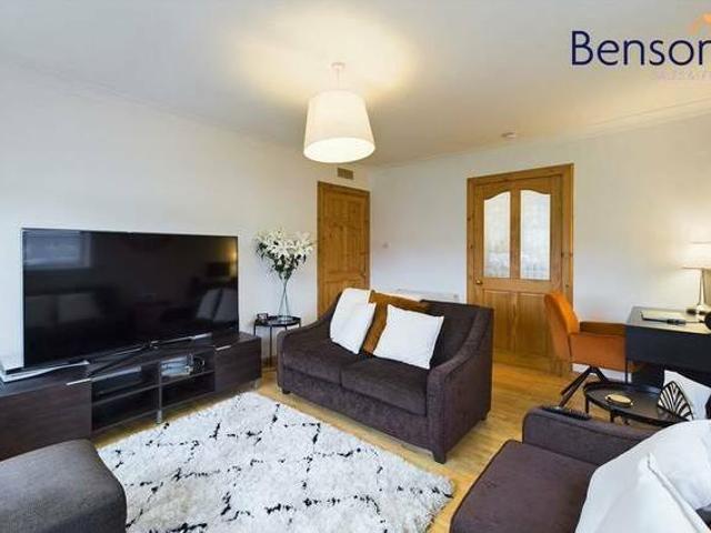 1 bedroom ground floor flat for sale in Winton Crescent Blantyre G72