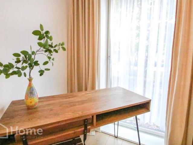 1 bedroom ground floor flat for sale in Victoria Bridge Road, Bath, Somerset, BA2