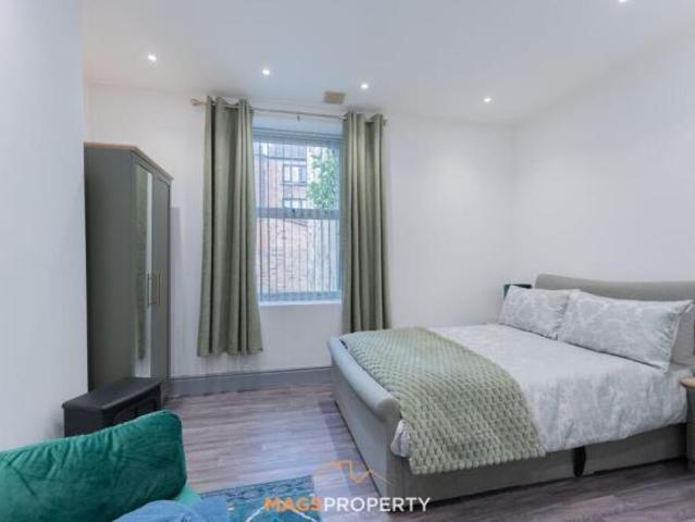 1 bedroom ground floor flat for sale in Victoria Road, Tuebrook, L13