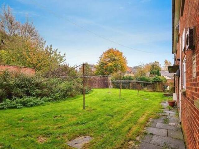 1 Bedroom Ground Floor Flat For Sale In Yeadon