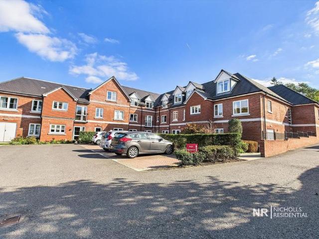 1 bedroom ground floor flat to rent
