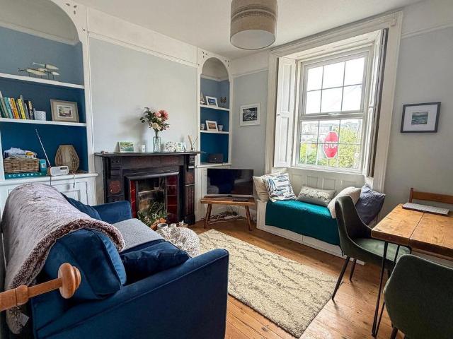 1 bedroom ground floor flat to rent