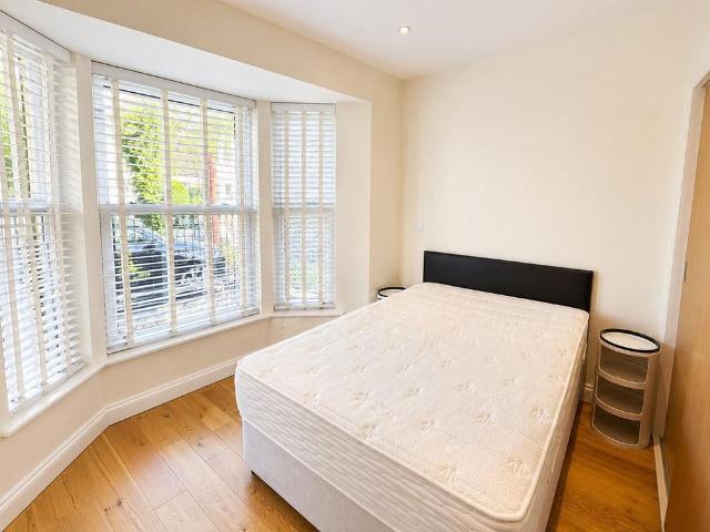 1 bedroom ground floor flat to rent