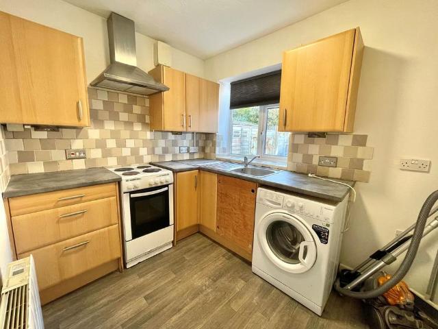 1 bedroom ground floor flat to rent