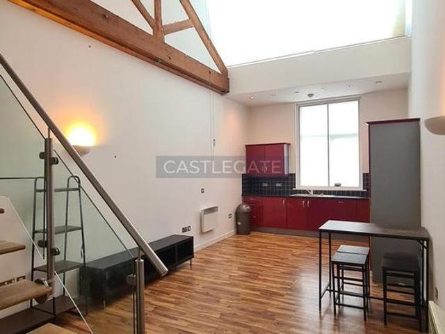 1 bedroom ground floor flat to rent