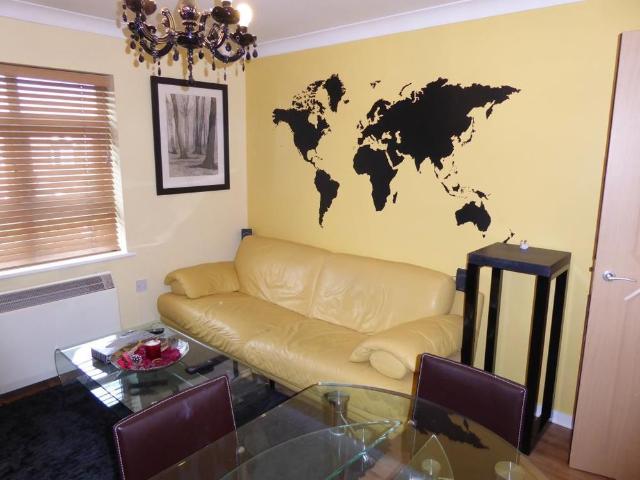 1 bedroom ground floor flat to rent