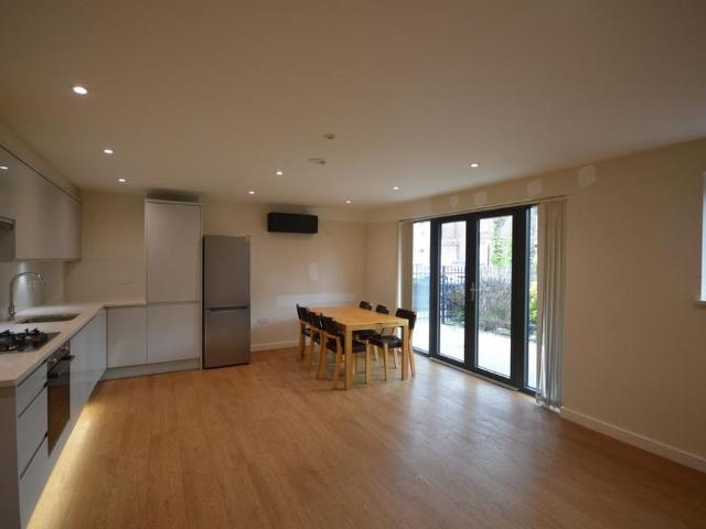 1 bedroom ground floor flat to rent
