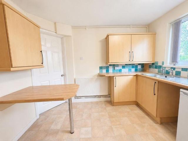 1 bedroom ground floor flat to rent