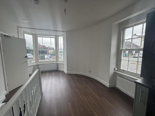 1 bedroom ground floor flat to rent