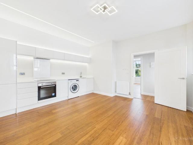 1 bedroom ground floor flat to rent