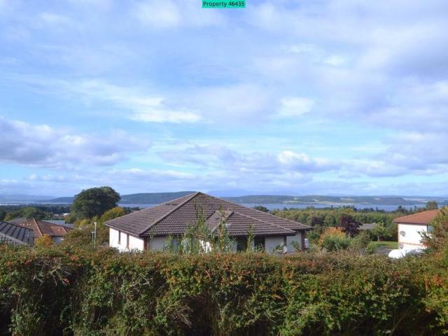 1 bedroom ground floor flat to rent