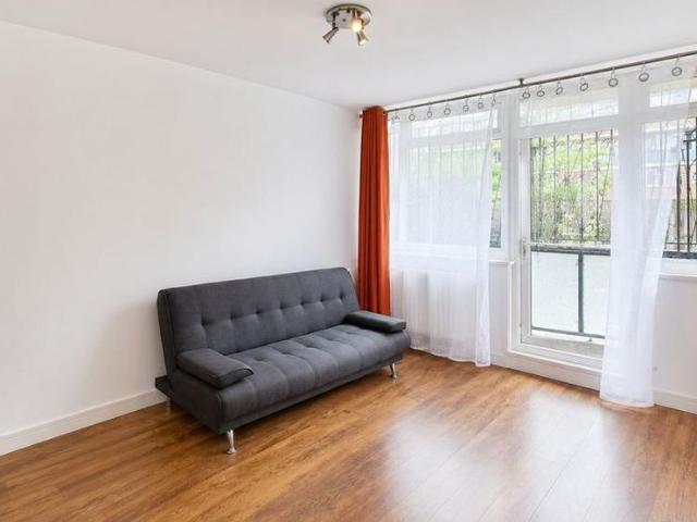 1 bedroom ground floor flat to rent