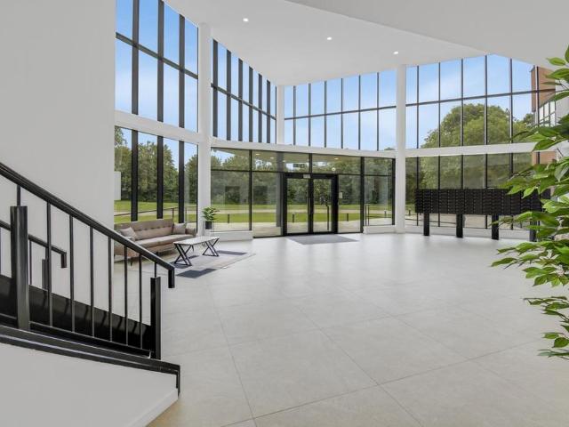 1 bedroom ground floor flat to rent
