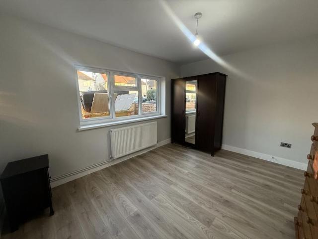 1 bedroom ground floor flat to rent