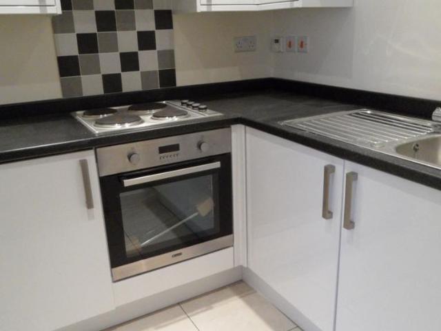 1 bedroom ground floor flat to rent