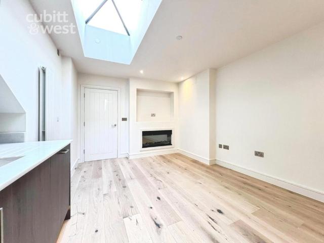 1 bedroom ground floor flat to rent