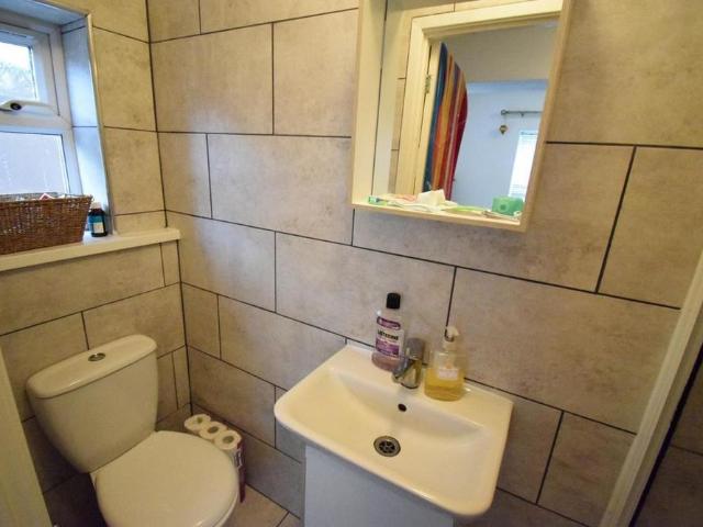 1 bedroom ground floor flat to rent