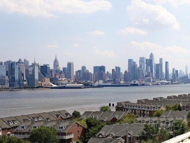 1 bedroom, Guttenberg NJ 07093 102257344