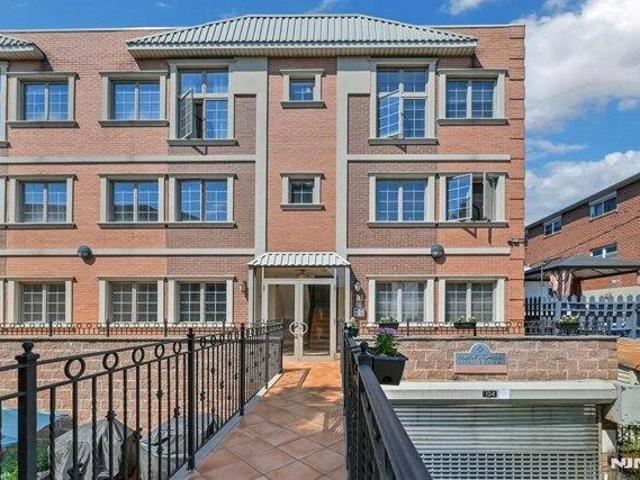 1 bedroom, Guttenberg NJ 07093 104440440