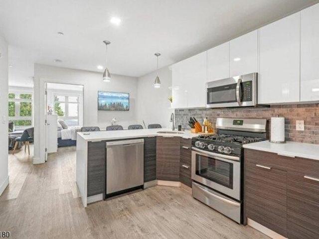 1 bedroom, Guttenberg NJ 07093 104480622