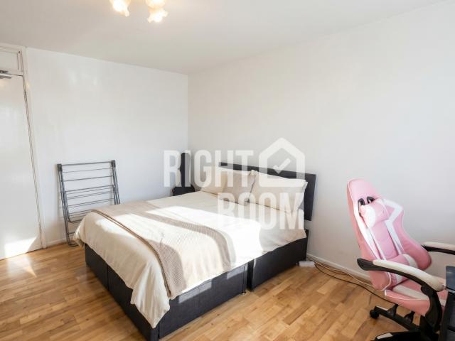 1 bedroom Double room to let Room 3, Trussell Close, Winchester SO22 6DZ
