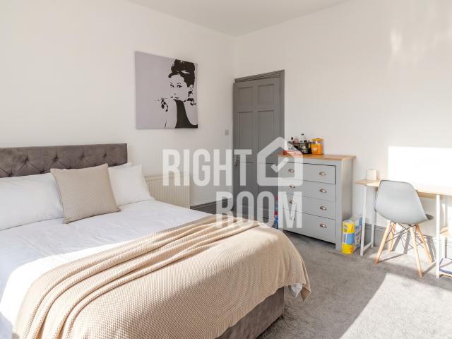 1 bedroom Double room to let Room 1, Manners Road, Southsea, PO4 0BA