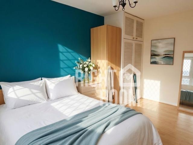 1 bedroom Double room to let Room 4, Elgin House, Ricardo St, E14 6EG