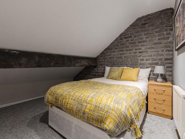 1 bedroom double room to rent